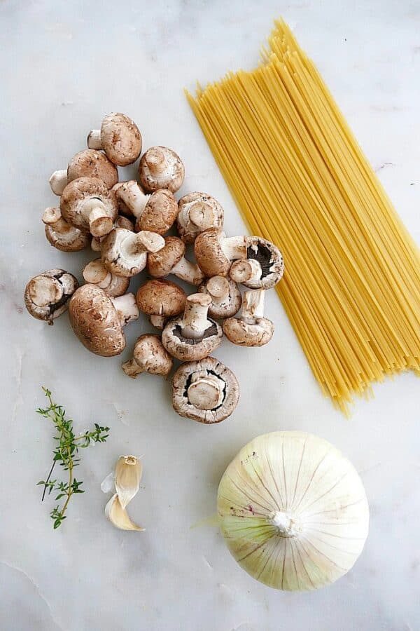 One Pot Mushroom Spaghetti - It's a Veg World After All®