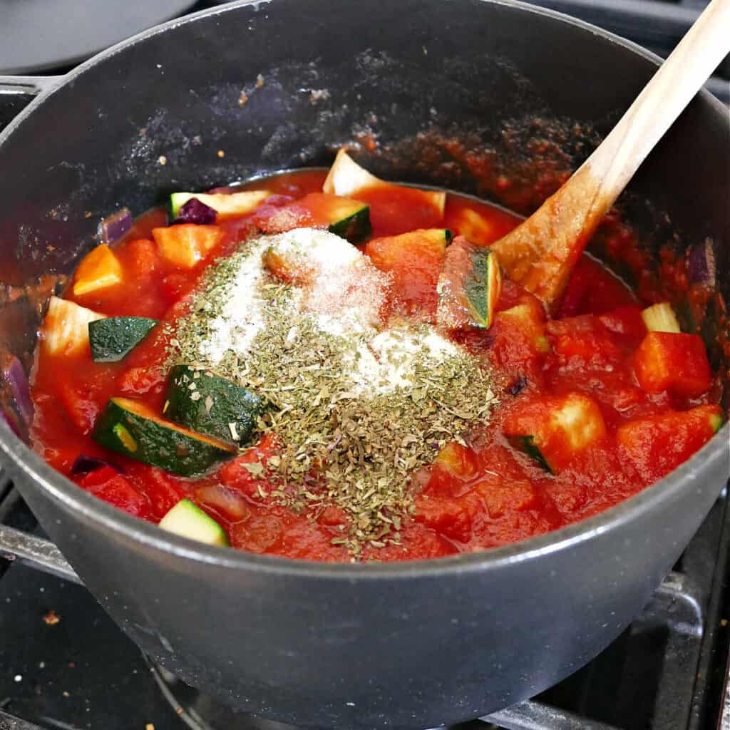 Hidden Veggie Pasta Sauce - It's a Veg World After All®