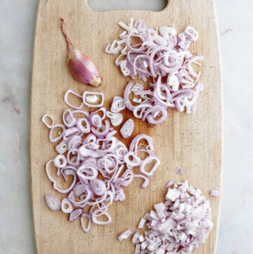 How to Cut Shallots (3 Ways) - It's a Veg World After All®