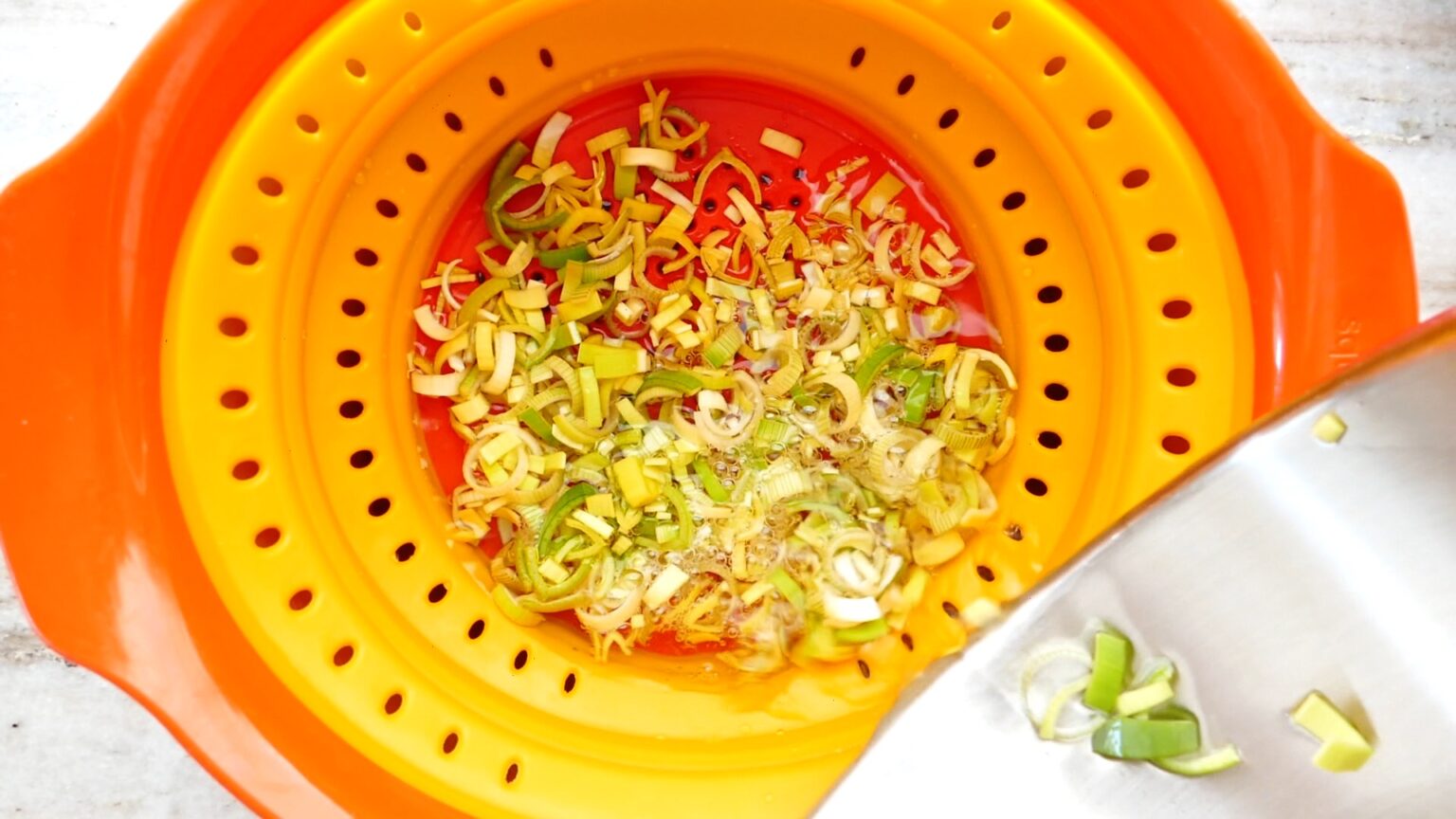 How to Cut Leeks - It's a Veg World After All®