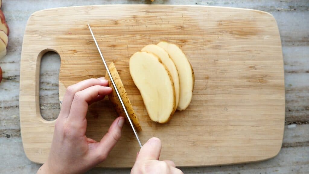 How to Cut Potatoes - It's a Veg World After All®
