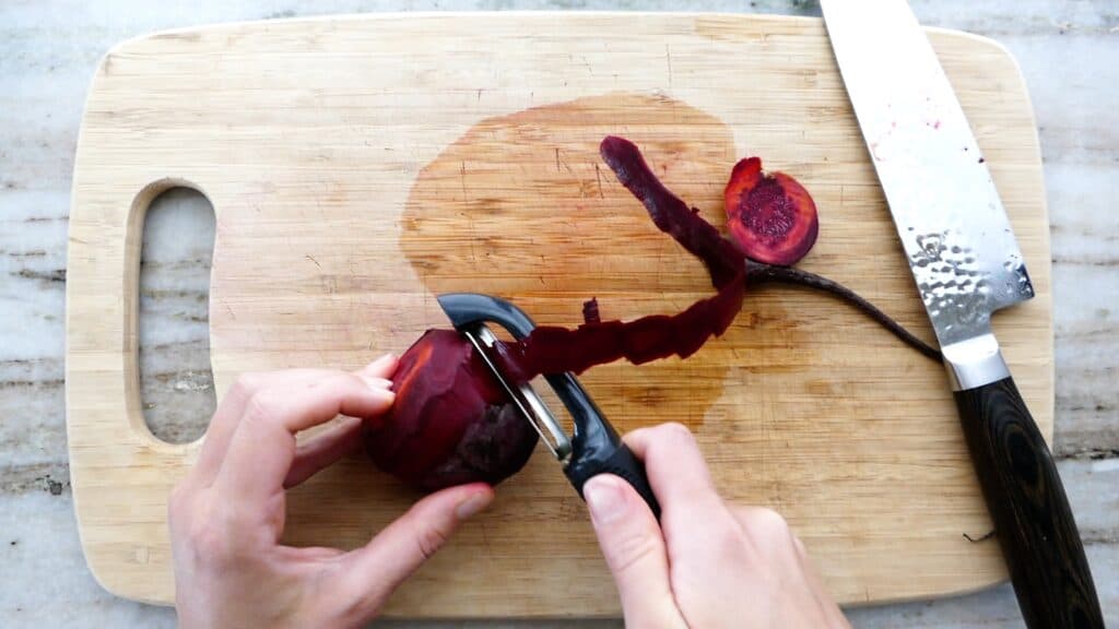 How to Cut Beets - It's a Veg World After All®