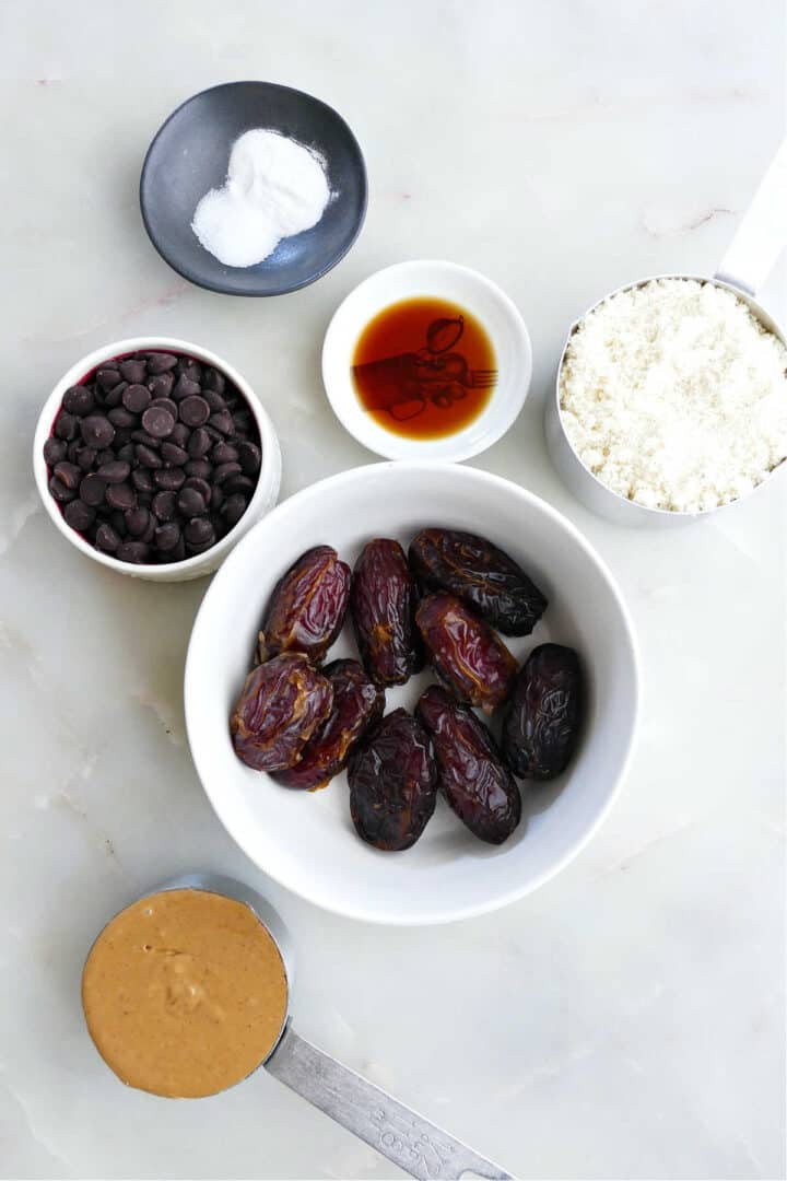 Healthy Date Cookies - It's a Veg World After All®